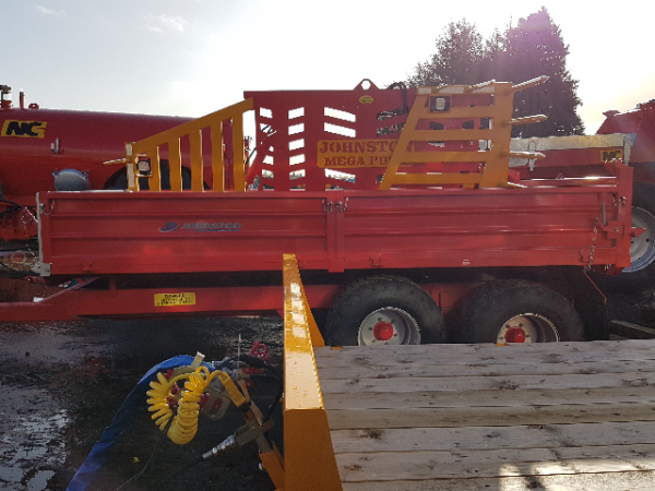 New Johnston Brothers 14x8 10 ton tipping trailer - Martin Supplies