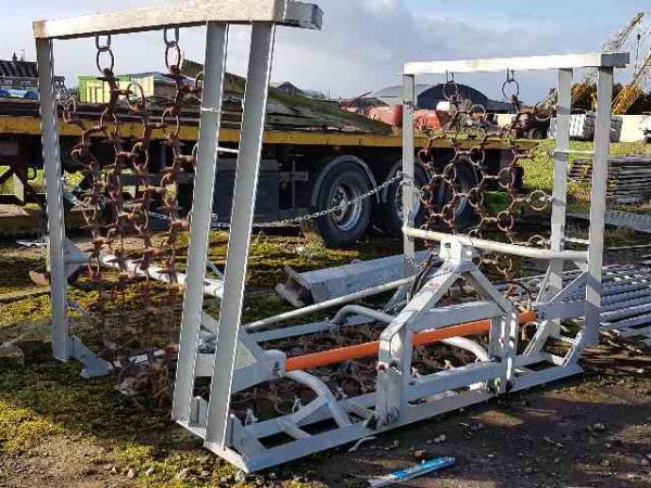 Ritchie folding chain harrow - Martin Supplies